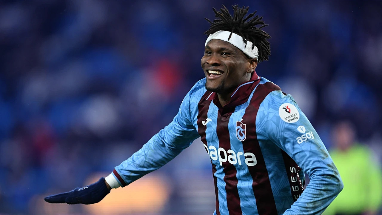 Trabzonsporlu futbolcu Chibuike Nwaiwu baba oldu