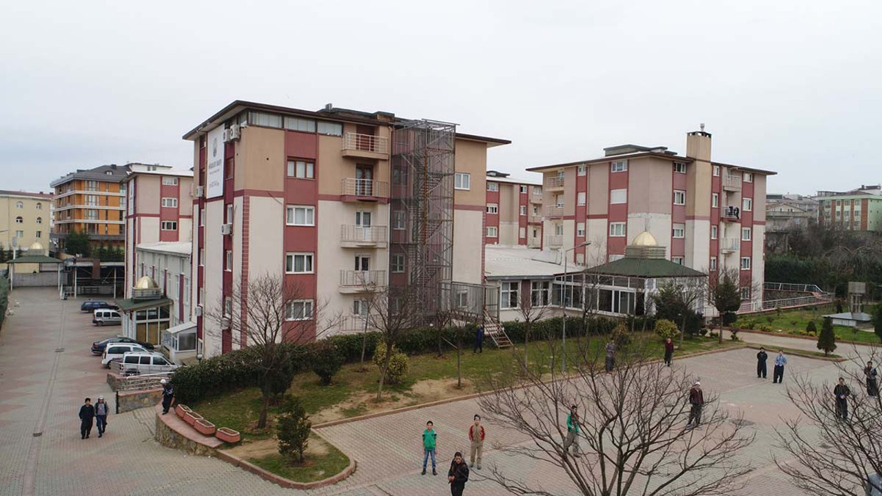 Cinsel istismar skandalıyla gündem olan Hiranur Vakfı’nın kaçak ...